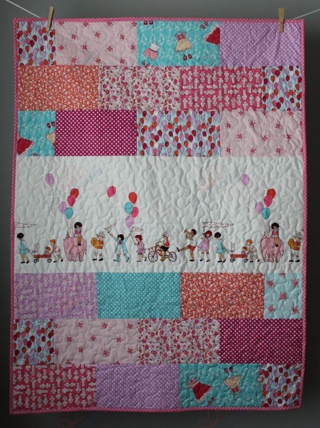 Children At Play Quilt Blanket - Teeruto