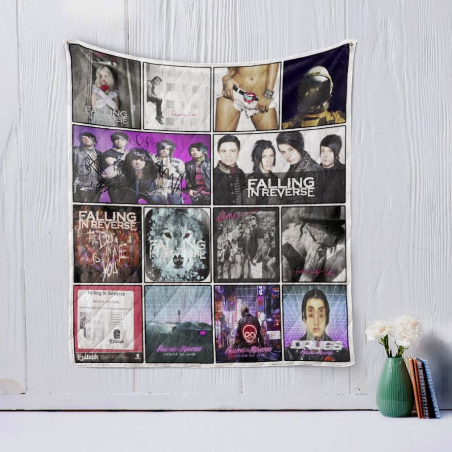 Falling In Reverse Quilt Blanket - Teeruto
