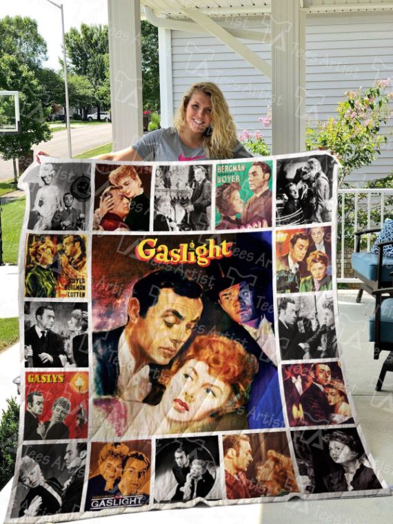 Gaslight Movie Collection Retro Quilt Blanket - Teeruto