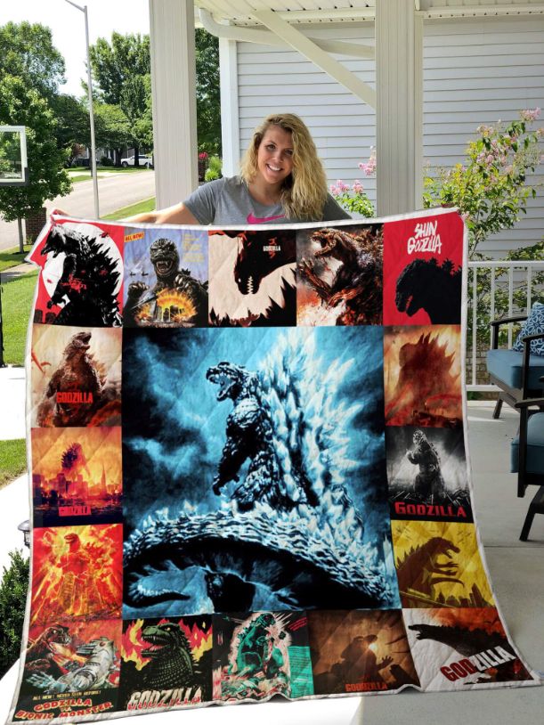 Godzilla Retro Graphic Quilt Blanket Teeruto