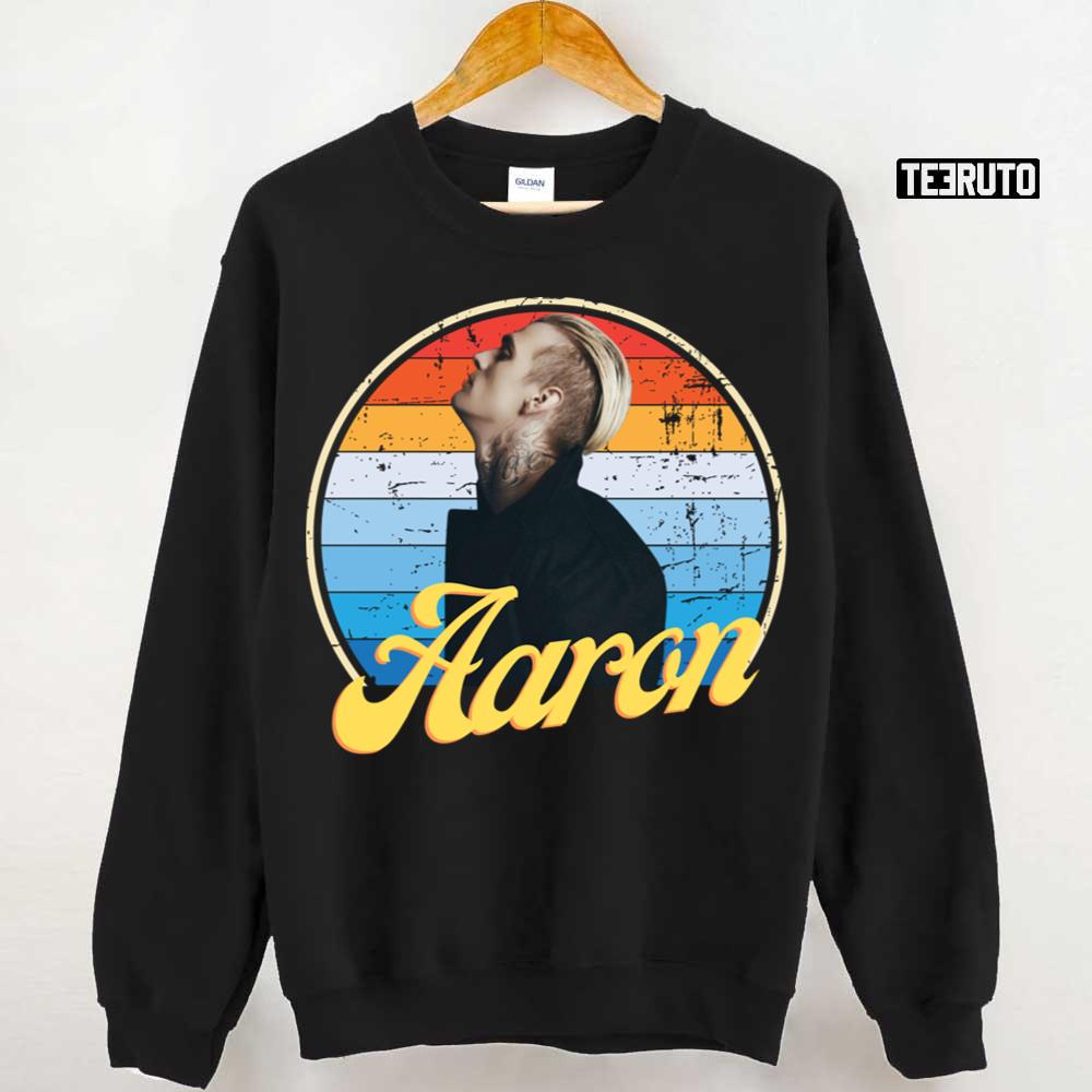 Rip Aaron Carter 2022 Sunset Design Unisex Sweatshirt - Teeruto