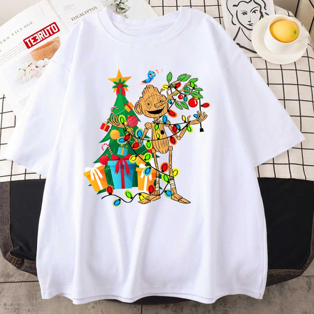 Pinocchio With Christmas Tree Guillermo Del Toro Pinocchio Pinocchio ...