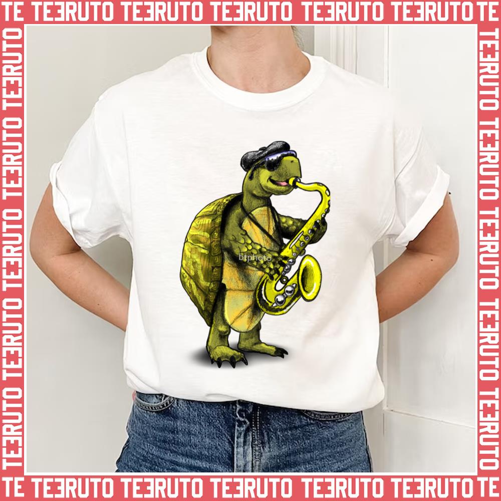 Turtle Playing The Saxophone Unisex Sweatshirt - Teeruto