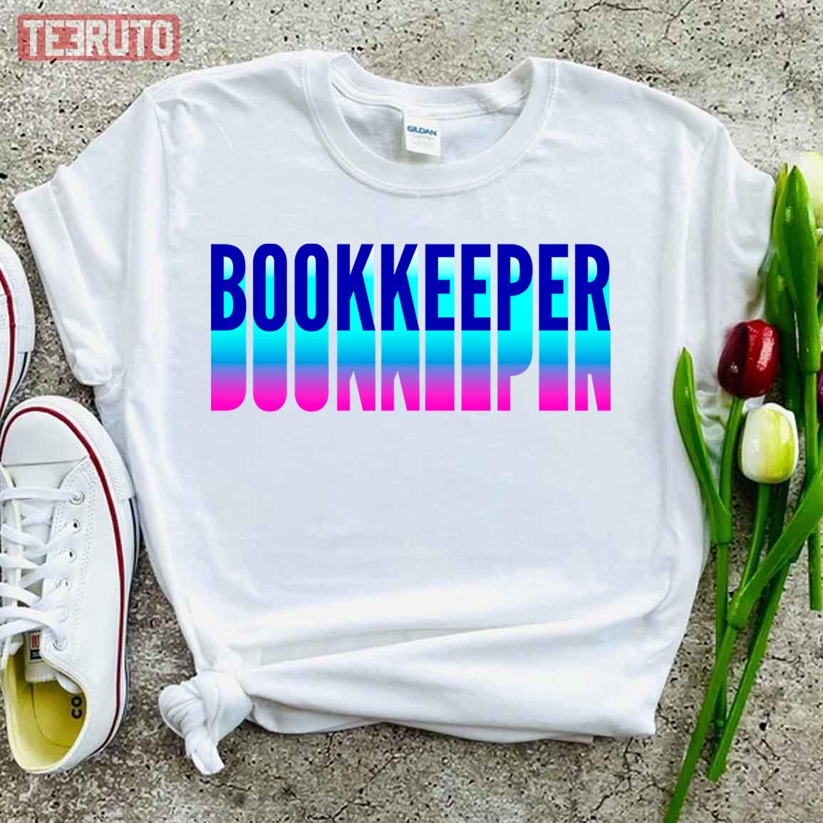 Bookkeeper With Long Gradient Shadow Unisex T-Shirt - Teeruto