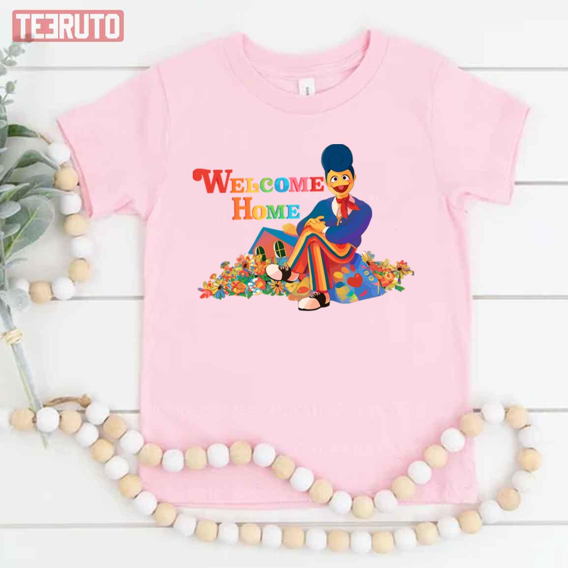 Wally Darling Character From Welcome Home Unisex T-Shirt - Teeruto