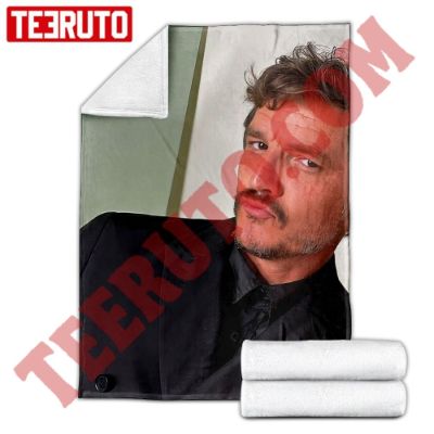 Pedro Pascal Cute Meme Fleece Blanket - Teeruto