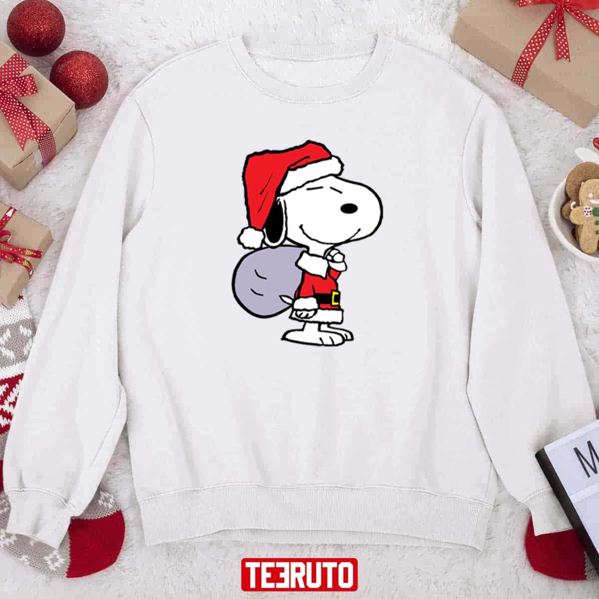 Snoopy As Santa's Helper Sweatshirt - Teeruto