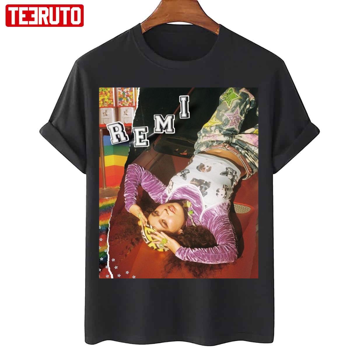 Remi Wolf Buzz Me In Unisex Sweatshirt - Teeruto